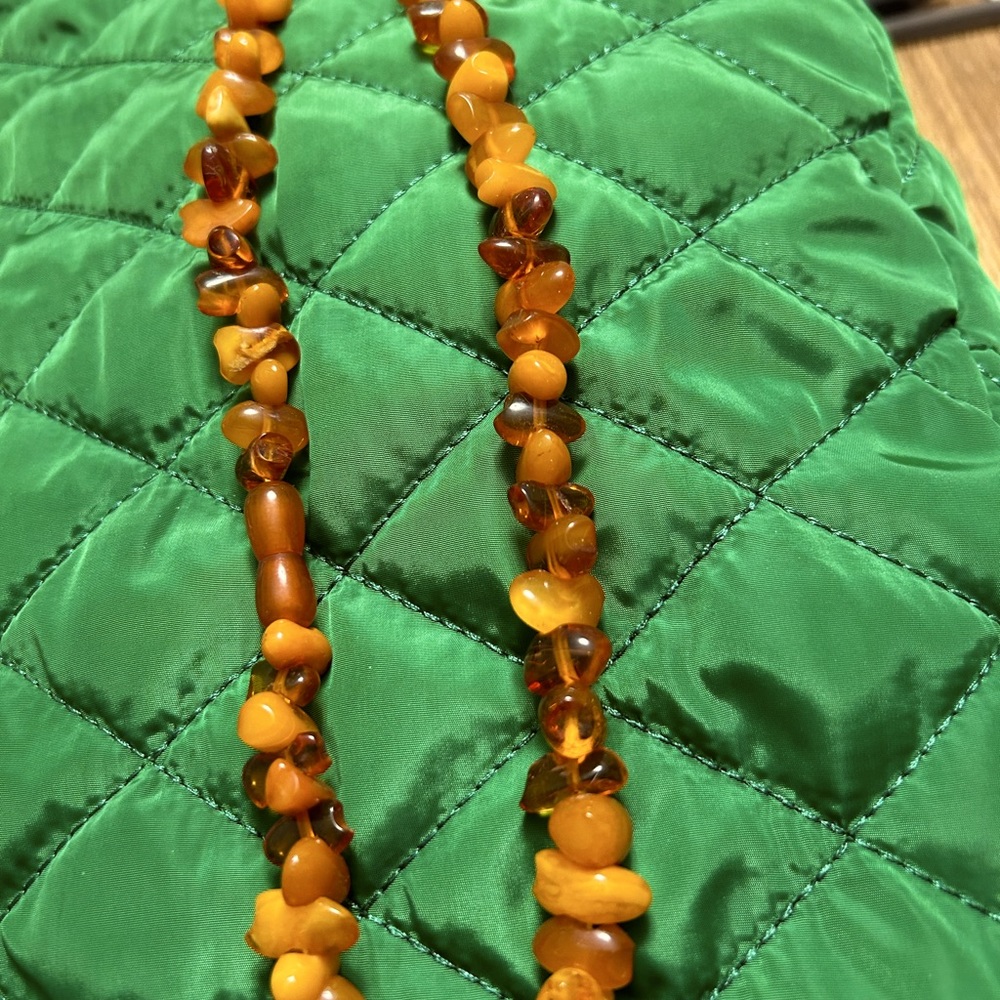 Genuine Russian Amber Brand New And Never Worn. - Gem